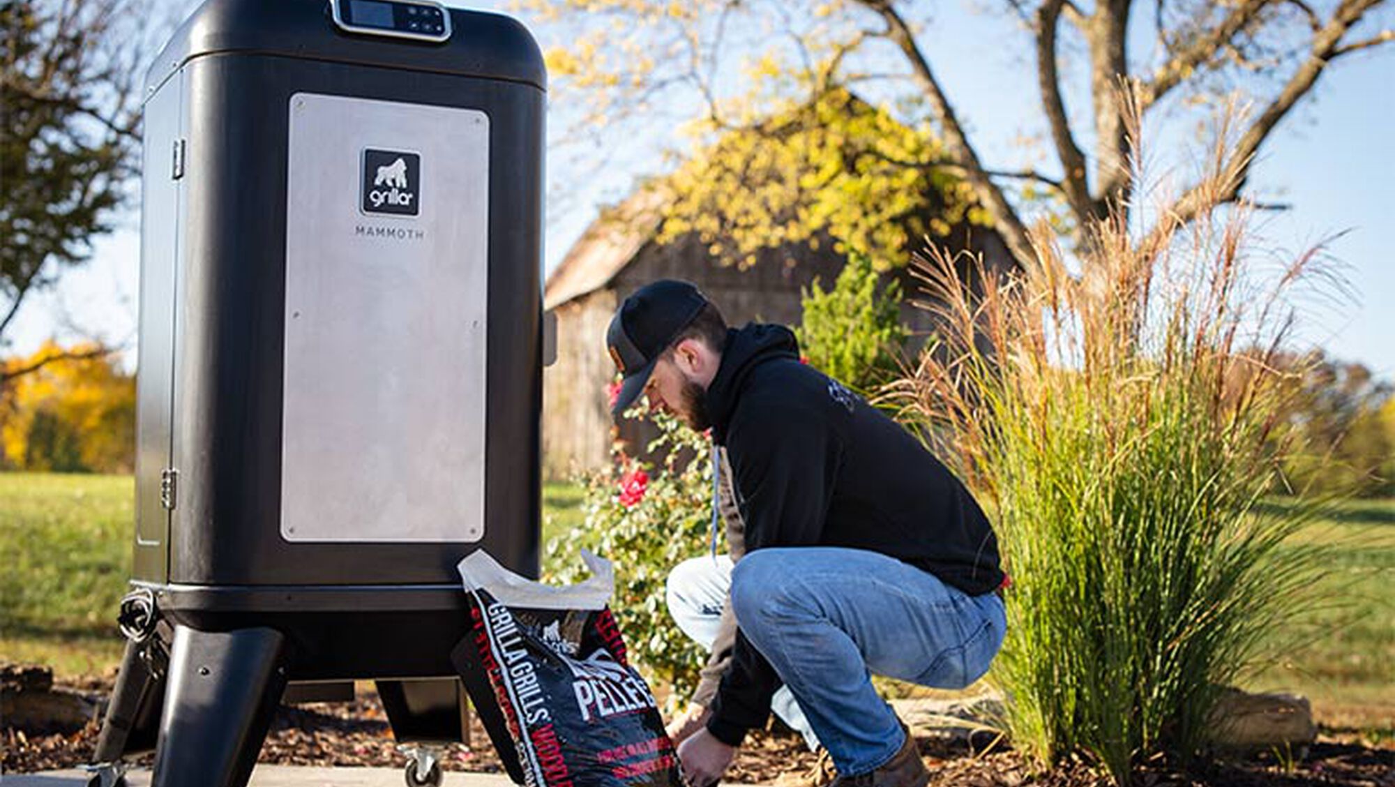 Mammoth Vertical Pellet Smoker | MEAT